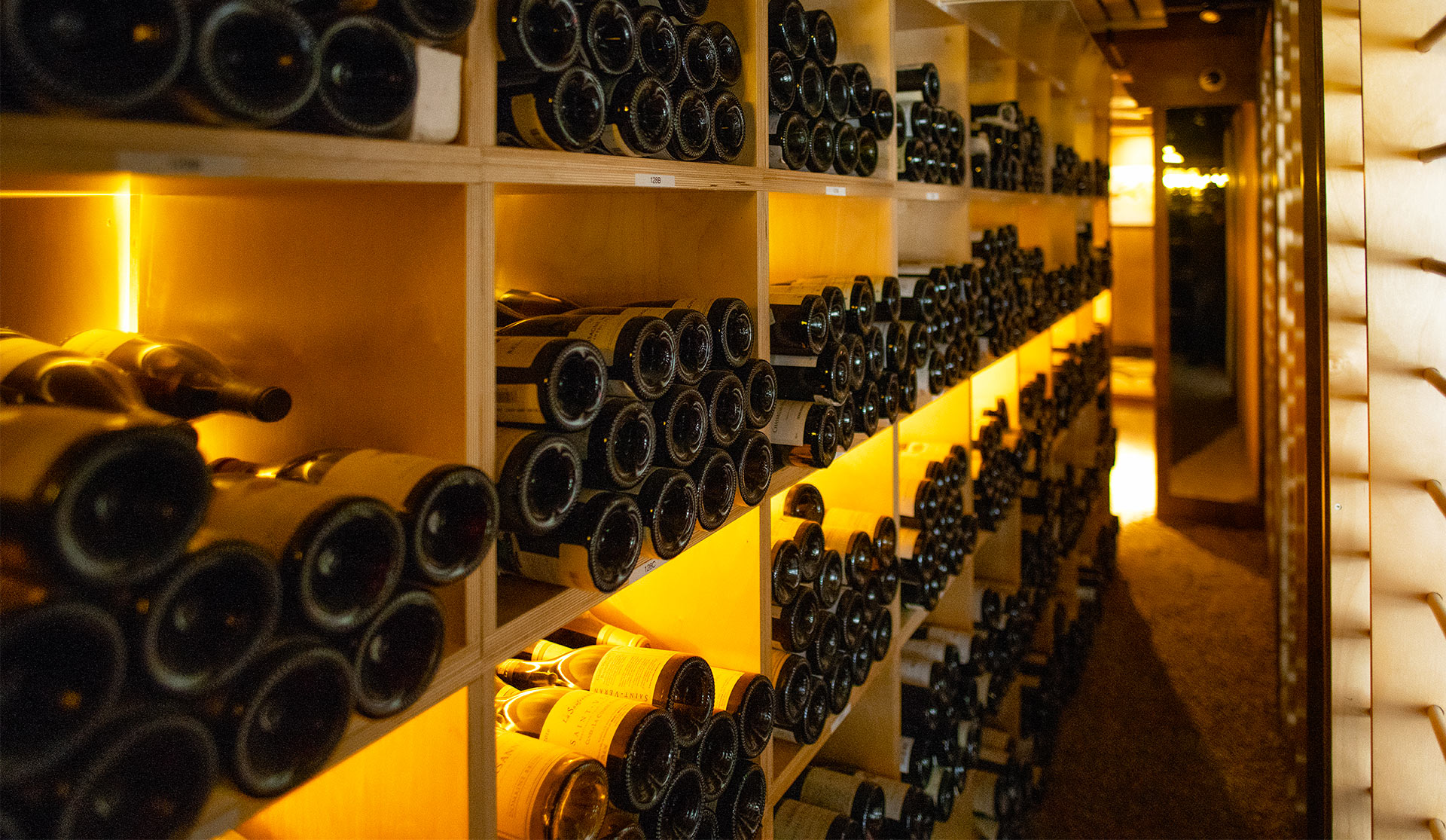 La cave à vin d'Estérel Resort | Laurentides, Québec